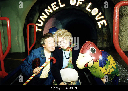 David Ross actor with actress liz Dawn at blackpool Stock Photo - Alamy