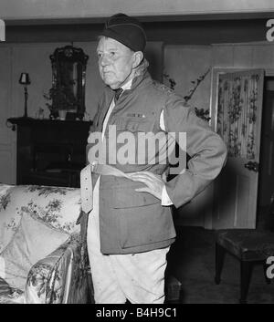 Actor A E Matthews wearing army uniform leans his head onto his fingers ...