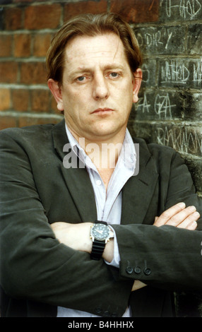 Mark Wingett Actor May 1998 Stock Photo - Alamy