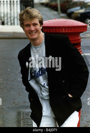 Peter Howitt the actor March 1989 Stock Photo - Alamy
