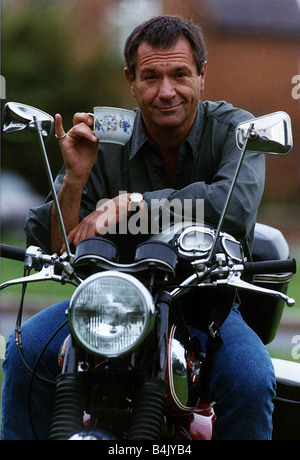 Michael Elphick actor Boon central TV October 1989 dbase Stock Photo ...