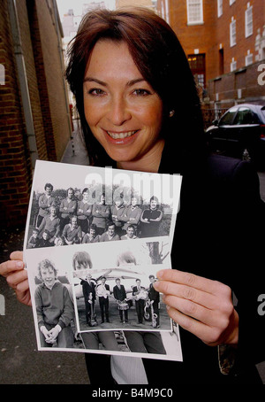 TV Presenter Suzi Perry with her old family pictures Mirrorpix Stock ...