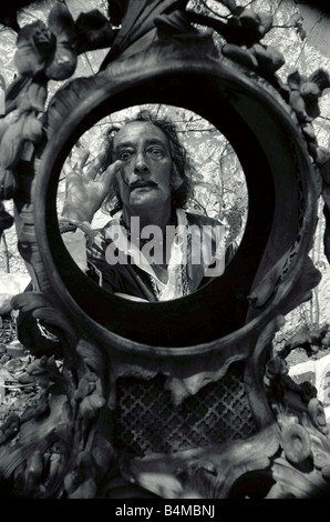 Salvador Dali Spanish Surrealist Painter 1904 1989 A flamboyant painter ...
