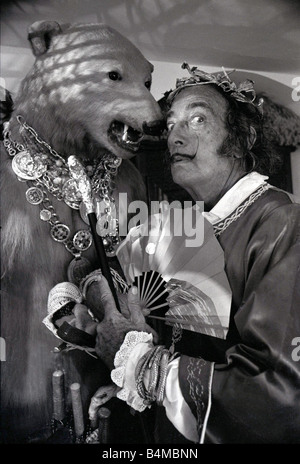 Salvador Dali Spanish Surrealist Painter 1904 1989 A flamboyant painter ...