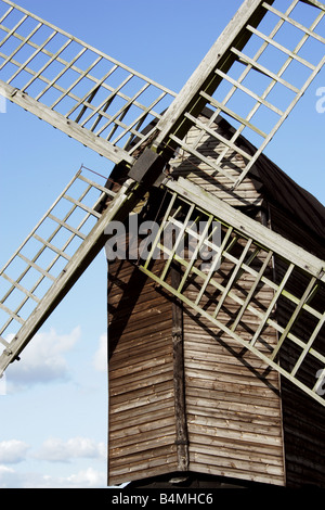Pitstone Windmill, Pitstone Near Ivinghoe, Buckinghamshire, UK Stock ...