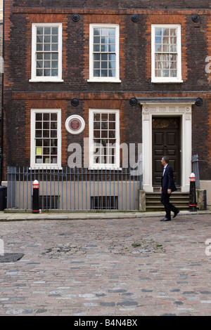 Dr. Samuel Johnson`s House, Gough Square, London, UK Stock Photo - Alamy
