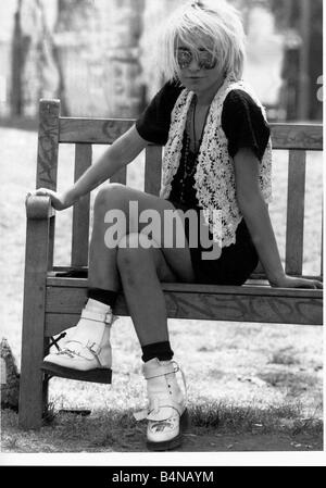 Wendy James pop singer with group Transvision Vamp 1989 Stock Photo - Alamy