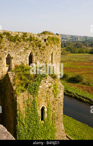 Kidwelly Castle (Welsh: Castell Cydweli), a Norman castle overlooking ...