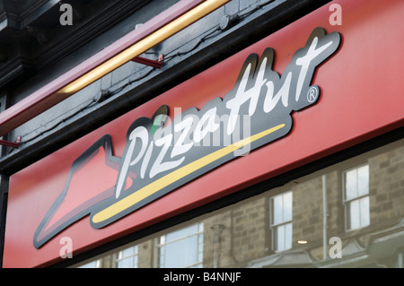 pizza hut pasta pizzahut pastahut brand rebrand branding rebranding ...