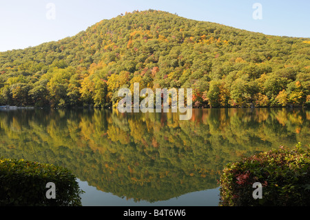 Autumn foliage at Hessian Lake, Bear Mountain State Park; Bear Mountain ...