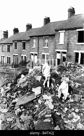 Children playing in the Scotswood area of Newcastle Slum clearance ...