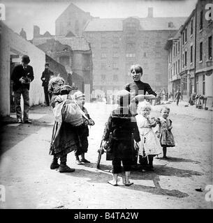 Children playing in the Scotswood area of Newcastle Slum clearance ...