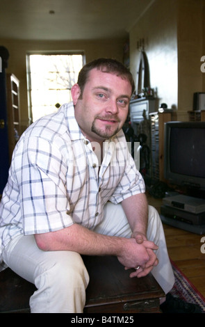 John Thomson Actor January 2001 star of the TV Programme Cold Feet ...