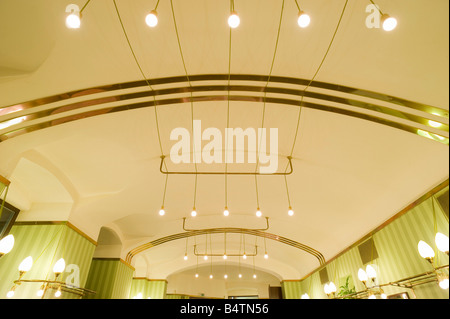 Wien, Cafe Museum von Adolf Loos 1899, Rekonstruktion 2003 // Vienna ...