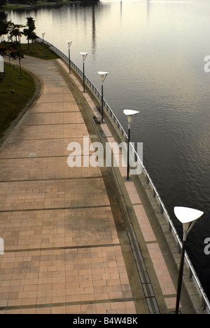 PUTRA BRIDGE IN PUTRAJAYA MALAYSIA Stock Photo - Alamy