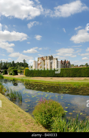 Hever Castle Gardens, Hever, Kent, England Stock Photo - Alamy