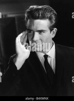 THE ROMAN SPRING OF MRS. STONE, from left, Lotte Lenya, Warren Beatty ...