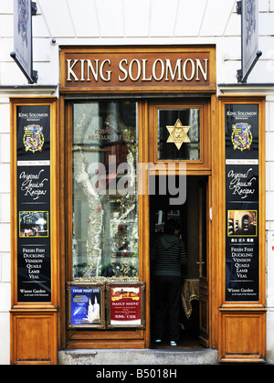 Kosher Jewish Restaurant King Solomon in Prague Jewish Quarter Siroka ...