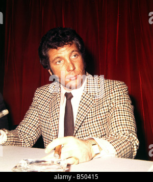 Tom Jones Pop Star conference Interview Stock Photo - Alamy