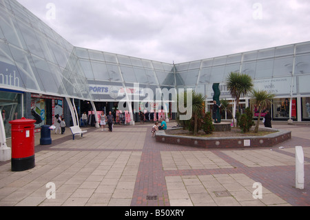 Westway Shopping Centre, Greenford, England, Uk Stock Photo - Alamy