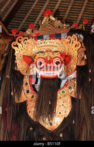 Traditional balinese statue of the deity Barong Stock Photo - Alamy