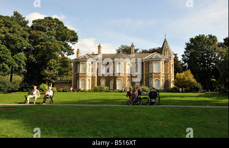 Arnot Hill House, Arnot Hill Park. The original house dates back to ...