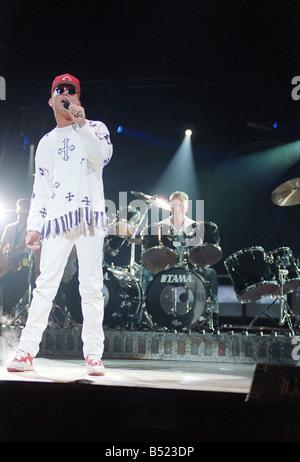 Matt and Luke Goss Bros pop group 1991 Stock Photo - Alamy