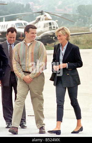 Britain s Diana Princess of Wales right meets mine victim Ken ...