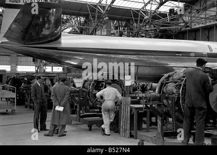 BOAC Mechanics servicing the engines of the Comet airliners at Heathrow ...