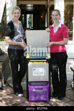 29 06 07 pics by NICHOLAS BOWMAN GEOFFREY GALITZINE MD OF SMASH GRAB ...