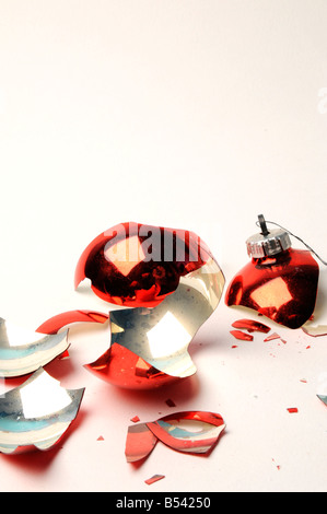 broken christmas bauble argue breaking up anniversary gift smashed ...