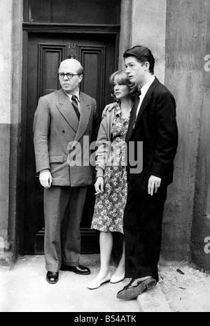 Richard Attenborough John Hurt and Judy Geeson in Julie Christie Murder ...
