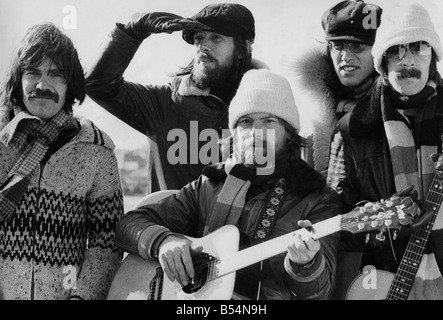 Rod Clements and Ray Jackson of Lindisfarne 18 12 89 Stock Photo - Alamy