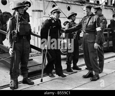 World War II POW's: Disembarking German prisoners from hospital ship ...