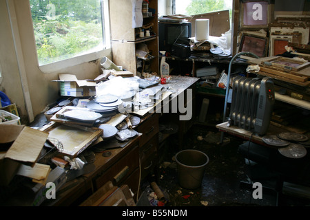 inside an untidy small business workshop Stock Photo - Alamy