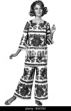 Reveille Fashions: Delia Freeman modelling coat and matching scarf ...