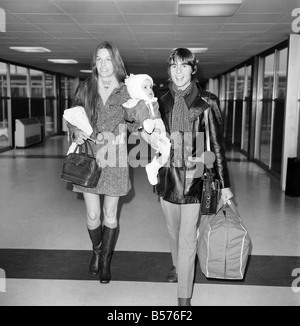 The Monkees: Monkee Davy Jones Arrived at Heathrow Airport with his ...