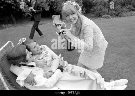 Mike McCartney's Wedding. Jane Asher, Paul McCartney, groom and bride ...