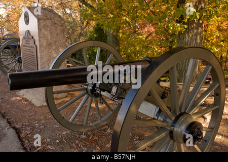 Cannons on Little Round Top, in Gettysburg, Pennsylvania Stock Photo ...