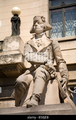 Statue of Major General James P. Wolfe on the Green at Westerham, Kent ...