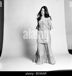 Singer/Model: Diane Solomon. March 1975 75-01367-006 Stock Photo - Alamy