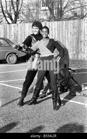 Josette Simon and Steven Pacey join the cast of 'Blake's Seven' when ...