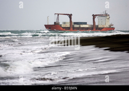 container vessel Spirit of Resolution Manukau Harbour Auckland NZ Stock ...