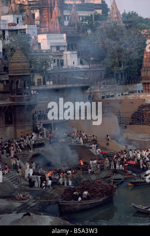 India, Uttar Pradesh, Varanasi, A funeral pyre at Harishchandra Ghat ...