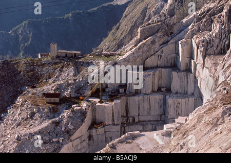 Marble Mines in Carrara italy Stock Photo - Alamy