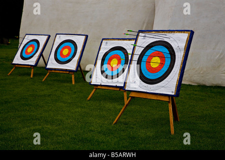 Group stands archery target sport full-length 18 years 30-40 years 31 ...