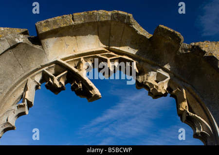 A view of the stone arches at the ruins of Winchcombe Abbey Stock Photo ...