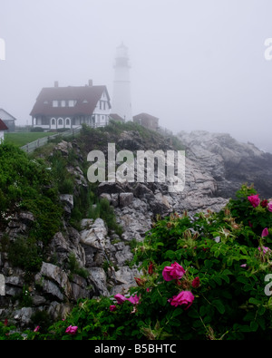 Portland Head Light in the fog Stock Photo - Alamy