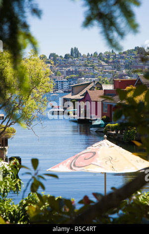 Floating homes on west shore of Lake Union in Seattle, Washington under ...