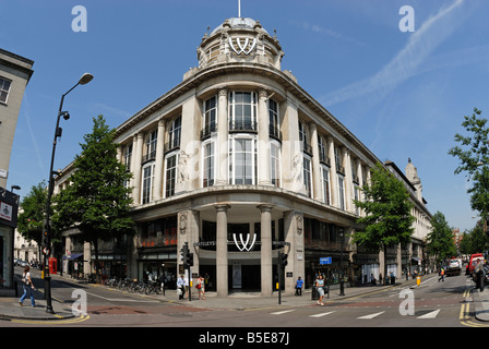 Whiteleys shopping centre, Bayswater, London. Originally London's first ...